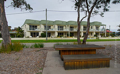 Units, Fishpen Merimbula - Gordon Building Design